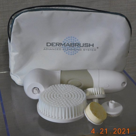 Dermabrush | Bath | Dermabrush Advanced Cleansing System | Poshmark